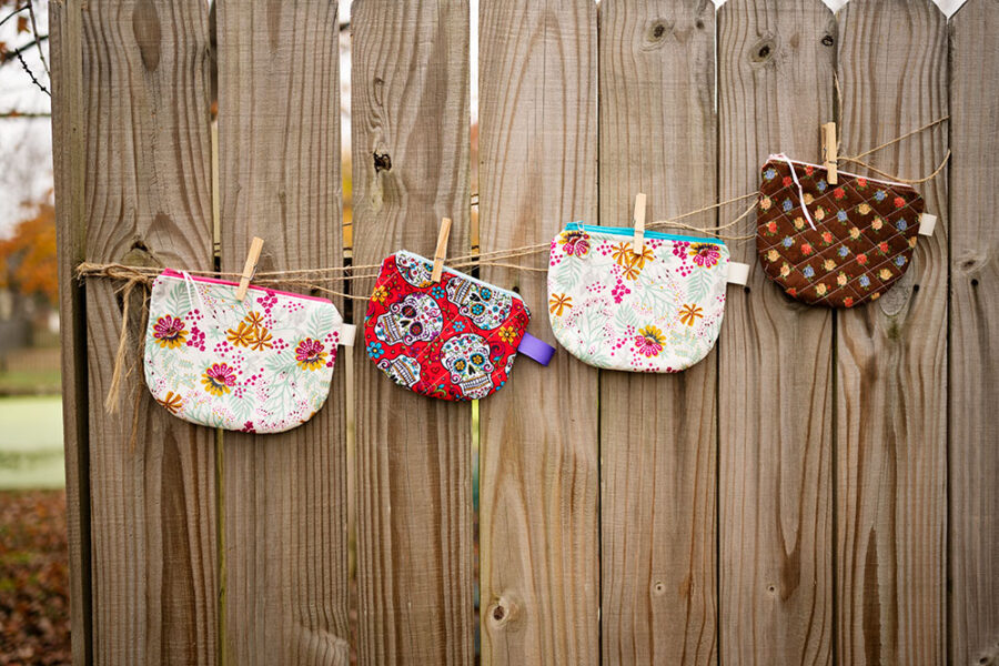 Quilted Zipper Pouch Tutorial with Complete Instructions